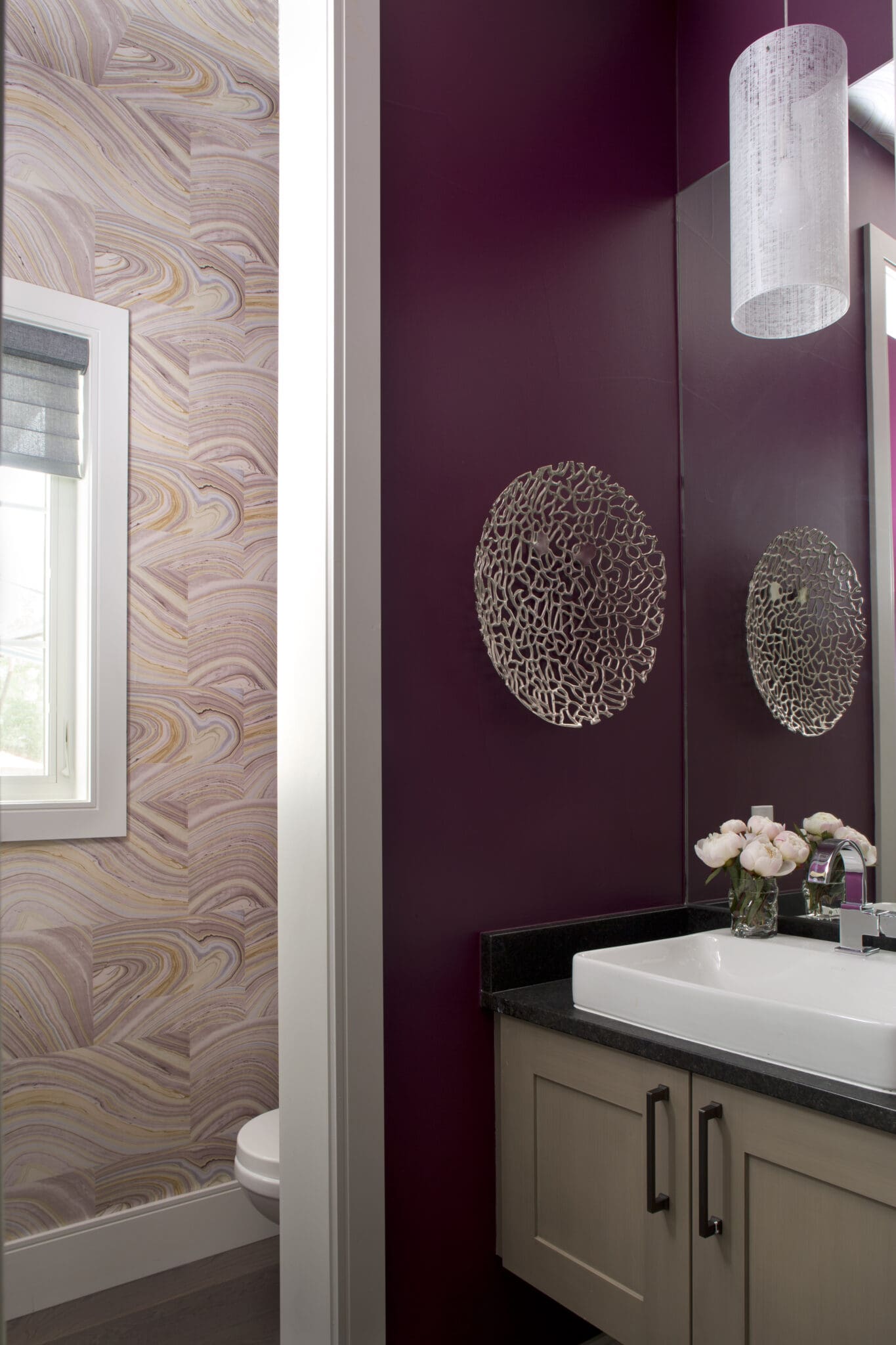 8 Stunning Powder Rooms Ideas to Inspire Your Next Upgrade